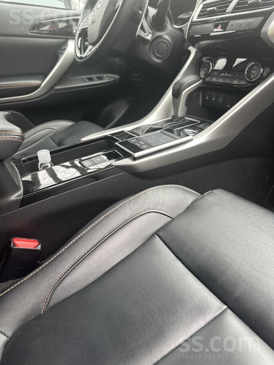 Balts Mitsubishi Eclipse 2021 Rīga, ar dzinēja tilpumu 1.50 L un nobraukumu 49 tūkst. km par 16000 €, foto 9 vietnē AUTOMOTO.COM.LV