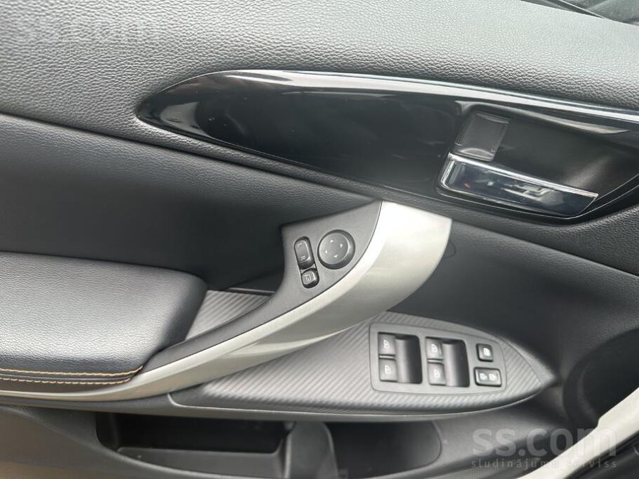 Balts Mitsubishi Eclipse 2021 Rīga, ar dzinēja tilpumu 1.50 L un nobraukumu 49 tūkst. km par 16000 €, foto 16 vietnē AUTOMOTO.COM.LV