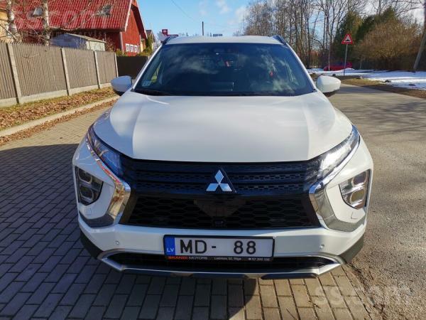 Balts Mitsubishi Eclipse 2022 Rīga, ar dzinēja tilpumu 2.40 L un nobraukumu 42 tūkst. km par 25900 €, foto 1 vietnē AUTOMOTO.COM.LV