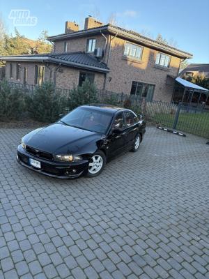 Melns Mitsubishi Galant 2001 Viļņa, ar dzinēja tilpumu 2.50 L un nobraukumu 220 tūkst. km par 2222 €, foto 3 vietnē AUTOMOTO.COM.LV