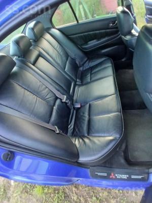 Zils Mitsubishi Galant 2001 Cēsis, ar dzinēja tilpumu 2.50 L un nobraukumu 350 tūkst. km par 3100 €, foto 8 vietnē AUTOMOTO.COM.LV