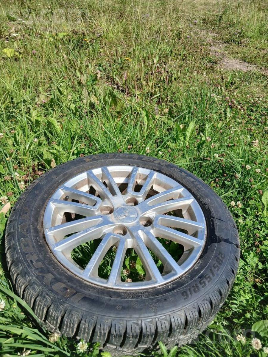 Zils Mitsubishi Galant 2001 Cēsis, ar dzinēja tilpumu 2.50 L un nobraukumu 350 tūkst. km par 3100 €, foto 12 vietnē AUTOMOTO.COM.LV