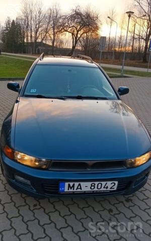 Blue Mitsubishi Galant 1999 in Preili, with an engine capacity of 2.00 L and mileage of 214 thousand km for 1650 €, photo 4 on AUTOMOTO.COM.LV