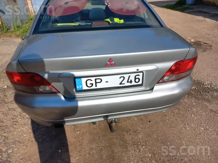 Grey Mitsubishi Galant 1999 in Jekabpils, with an engine capacity of 2.30 L and mileage of 270 thousand km for 1200 €, photo 3 on AUTOMOTO.COM.LV