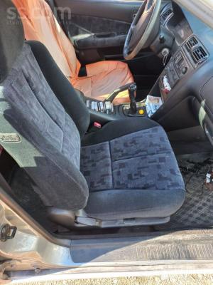 Grey Mitsubishi Galant 1999 in Jekabpils, with an engine capacity of 2.30 L and mileage of 270 thousand km for 1200 €, photo 6 on AUTOMOTO.COM.LV