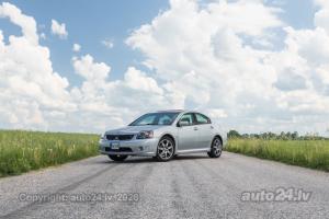 Pelēks Mitsubishi Galant 2007 Tallina, ar dzinēja tilpumu 3.80 L un nobraukumu 209 tūkst. km par 2499 €, foto 3 vietnē AUTOMOTO.COM.LV