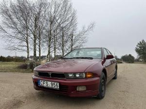Red Mitsubishi Galant 1997 in Vilnius, with an engine capacity of 2.00 L and mileage of 257 thousand km for 1750 €, photo 2 on AUTOMOTO.COM.LV