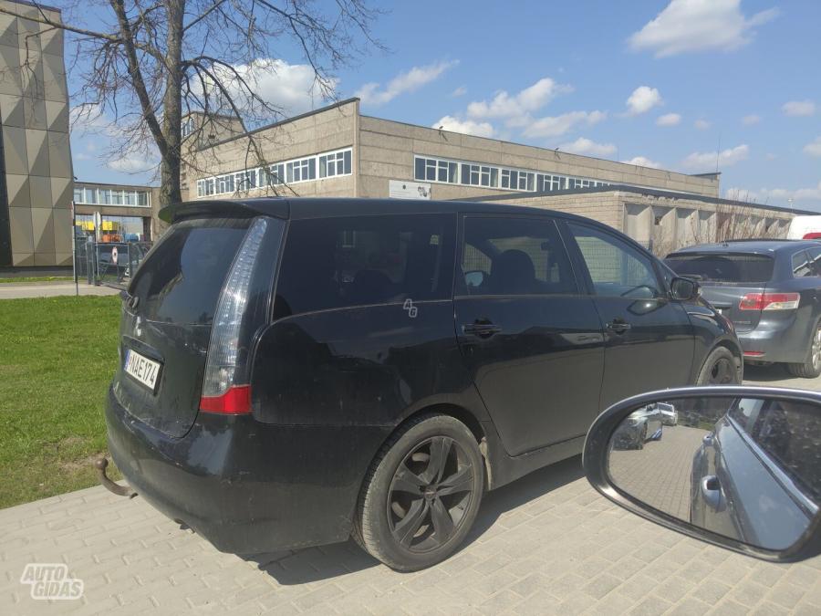 Melns Mitsubishi Grandis 2005 Klaipėda, ar dzinēja tilpumu 2.40 L un nobraukumu 280 tūkst. km par 1000 €, foto 1 vietnē AUTOMOTO.COM.LV