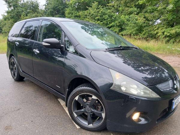 Melns Mitsubishi Grandis 2004 Kauņa, ar dzinēja tilpumu 2.40 L un nobraukumu 351 tūkst. km par 2250 €, foto 1 vietnē AUTOMOTO.COM.LV