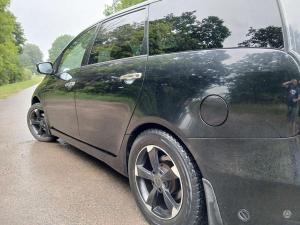 Melns Mitsubishi Grandis 2004 Kauņa, ar dzinēja tilpumu 2.40 L un nobraukumu 351 tūkst. km par 2250 €, foto 7 vietnē AUTOMOTO.COM.LV