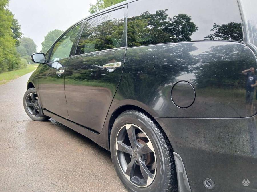 Melns Mitsubishi Grandis 2004 Kauņa, ar dzinēja tilpumu 2.40 L un nobraukumu 351 tūkst. km par 2250 €, foto 7 vietnē AUTOMOTO.COM.LV