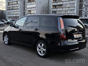 Melns Mitsubishi Grandis 2006 Rīga, ar dzinēja tilpumu 2.00 L un nobraukumu 327 tūkst. km par 2990 €, foto 3 vietnē AUTOMOTO.COM.LV