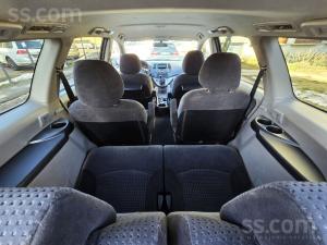 Melns Mitsubishi Grandis 2006 Rīga, ar dzinēja tilpumu 2.00 L un nobraukumu 327 tūkst. km par 2990 €, foto 6 vietnē AUTOMOTO.COM.LV