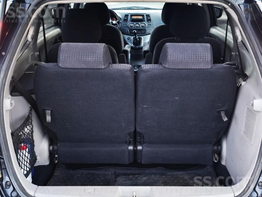Melns Mitsubishi Grandis 2006 Rīga, ar dzinēja tilpumu 2.00 L un nobraukumu 327 tūkst. km par 2990 €, foto 17 vietnē AUTOMOTO.COM.LV
