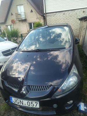 Melns Mitsubishi Grandis 2006 Kauņa, ar dzinēja tilpumu 2.00 L un nobraukumu 252 tūkst. km par 500 €, foto 3 vietnē AUTOMOTO.COM.LV