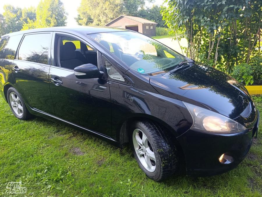 Melns Mitsubishi Grandis 2006 Pagėgiai, ar dzinēja tilpumu 2.00 L un nobraukumu 290 tūkst. km par 1800 €, foto 3 vietnē AUTOMOTO.COM.LV