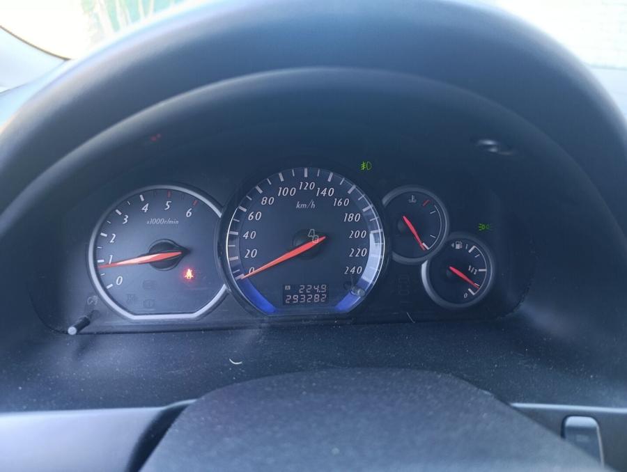 Melns Mitsubishi Grandis 2006 Pagėgiai, ar dzinēja tilpumu 2.00 L un nobraukumu 290 tūkst. km par 1800 €, foto 9 vietnē AUTOMOTO.COM.LV