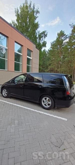 Melns Mitsubishi Grandis 2006 Rīga, ar dzinēja tilpumu 2.00 L un nobraukumu 345 tūkst. km par 2100 €, foto 13 vietnē AUTOMOTO.COM.LV