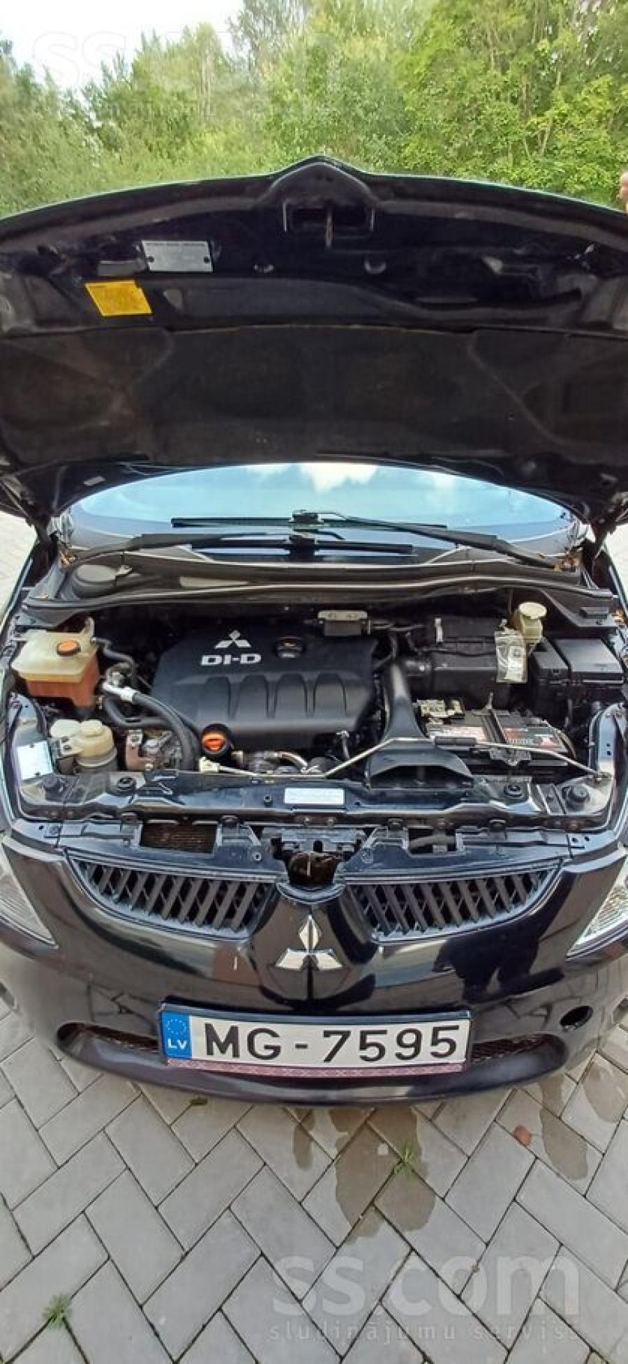 Melns Mitsubishi Grandis 2006 Rīga, ar dzinēja tilpumu 2.00 L un nobraukumu 345 tūkst. km par 2100 €, foto 16 vietnē AUTOMOTO.COM.LV