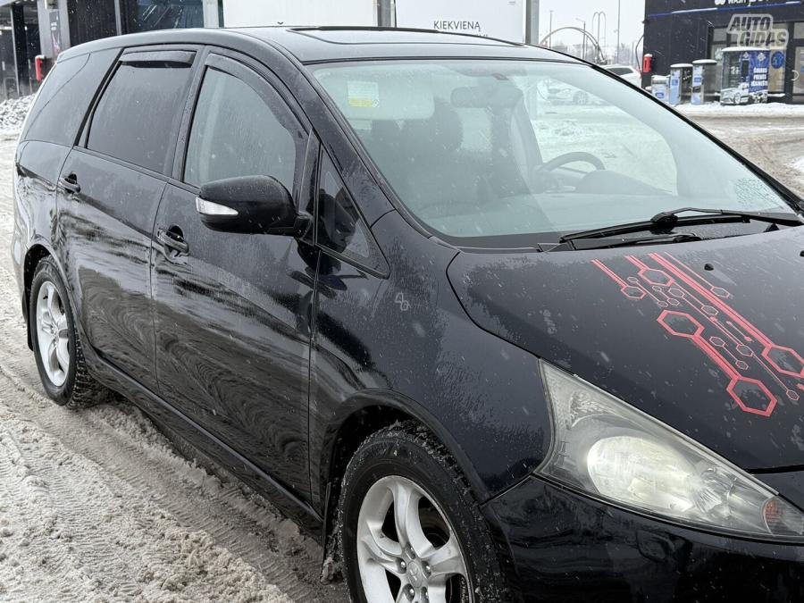 Black Mitsubishi Grandis 2007 in Kaunas, with an engine capacity of 2.00 L and mileage of 343 thousand km for 2300 €, photo 7 on AUTOMOTO.COM.LV
