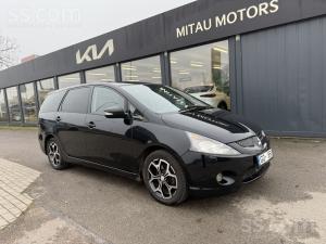 Melns Mitsubishi Grandis 2007 Jelgava, ar dzinēja tilpumu 2.40 L un nobraukumu 397 tūkst. km par 2900 €, foto 9 vietnē AUTOMOTO.COM.LV