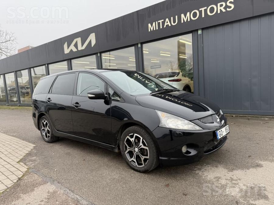 Melns Mitsubishi Grandis 2007 Jelgava, ar dzinēja tilpumu 2.40 L un nobraukumu 397 tūkst. km par 2500 €, foto 9 vietnē AUTOMOTO.COM.LV