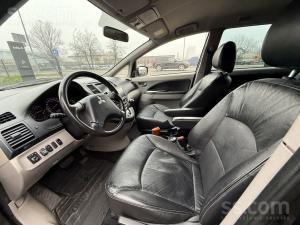 Melns Mitsubishi Grandis 2007 Jelgava, ar dzinēja tilpumu 2.40 L un nobraukumu 397 tūkst. km par 2500 €, foto 11 vietnē AUTOMOTO.COM.LV