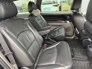 Melns Mitsubishi Grandis 2007 Jelgava, ar dzinēja tilpumu 2.40 L un nobraukumu 397 tūkst. km par 2500 €, foto 15 vietnē AUTOMOTO.COM.LV