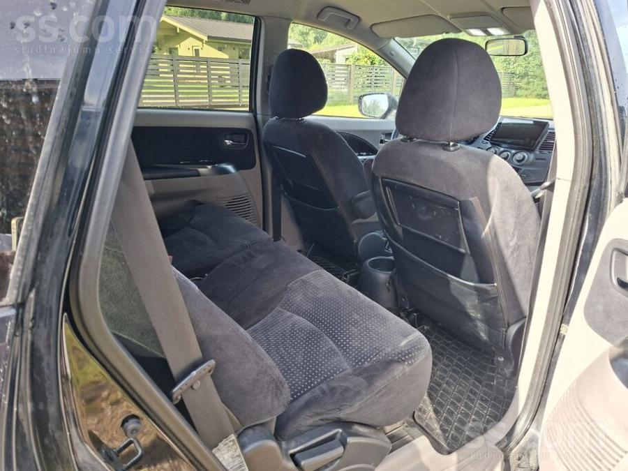 Melns Mitsubishi Grandis 2007 Ogre, ar dzinēja tilpumu 2.00 L un nobraukumu 306 tūkst. km par 1800 €, foto 7 vietnē AUTOMOTO.COM.LV