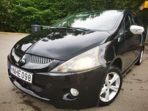 Melns Mitsubishi Grandis 2008 Viļņa, ar dzinēja tilpumu 2.40 L un nobraukumu 234 tūkst. km par 2550 €, foto  vietnē AUTOMOTO.COM.LV