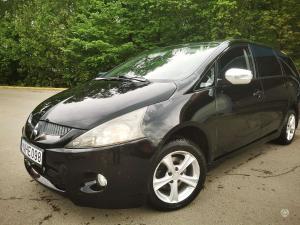 Melns Mitsubishi Grandis 2008 Viļņa, ar dzinēja tilpumu 2.40 L un nobraukumu 230 tūkst. km par 2550 €, foto 5 vietnē AUTOMOTO.COM.LV