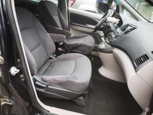 Melns Mitsubishi Grandis 2008 Viļņa, ar dzinēja tilpumu 2.40 L un nobraukumu 230 tūkst. km par 2550 €, foto 9 vietnē AUTOMOTO.COM.LV
