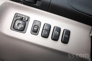Black Mitsubishi Grandis 2011 in Jelgava, with an engine capacity of 2.40 L and mileage of 0 thousand km for 4790 €, photo 24 on AUTOMOTO.COM.LV