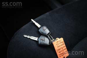 Black Mitsubishi Grandis 2011 in Jelgava, with an engine capacity of 2.40 L and mileage of 0 thousand km for 4790 €, photo 30 on AUTOMOTO.COM.LV