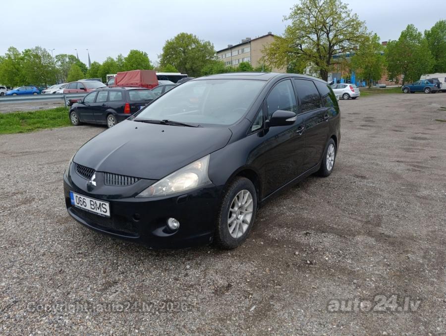 Melns Mitsubishi Grandis 2006 Rakvere, ar dzinēja tilpumu 2.00 L un nobraukumu 342 tūkst. km par 3500 €, foto 3 vietnē AUTOMOTO.COM.LV