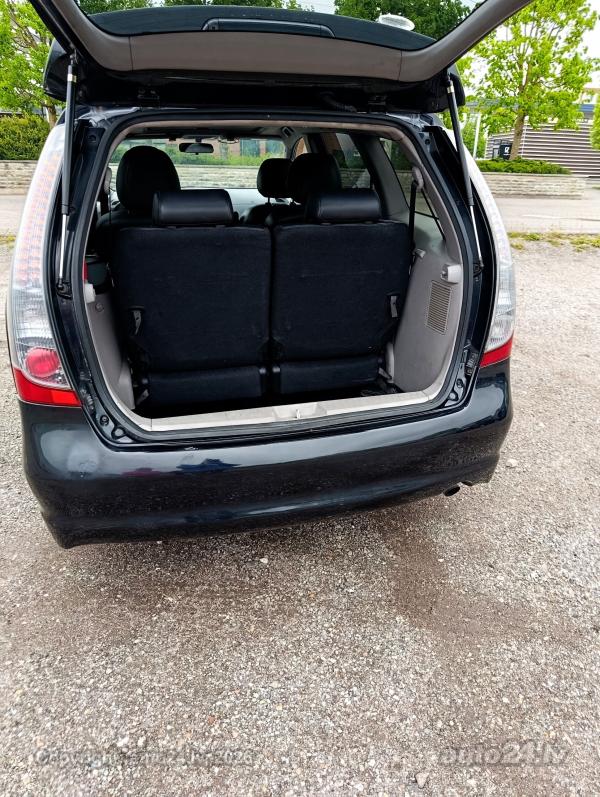 Melns Mitsubishi Grandis 2006 Rakvere, ar dzinēja tilpumu 2.00 L un nobraukumu 342 tūkst. km par 3500 €, foto 6 vietnē AUTOMOTO.COM.LV