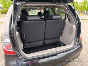 Melns Mitsubishi Grandis 2006 Rakvere, ar dzinēja tilpumu 2.00 L un nobraukumu 342 tūkst. km par 3500 €, foto 8 vietnē AUTOMOTO.COM.LV