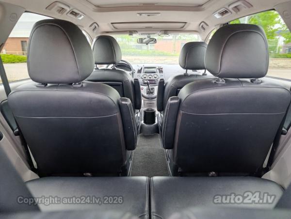 Melns Mitsubishi Grandis 2006 Rakvere, ar dzinēja tilpumu 2.00 L un nobraukumu 342 tūkst. km par 3500 €, foto 9 vietnē AUTOMOTO.COM.LV