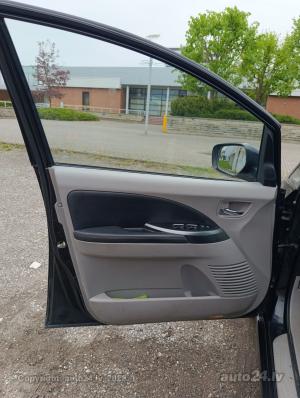 Melns Mitsubishi Grandis 2006 Rakvere, ar dzinēja tilpumu 2.00 L un nobraukumu 342 tūkst. km par 3500 €, foto 19 vietnē AUTOMOTO.COM.LV