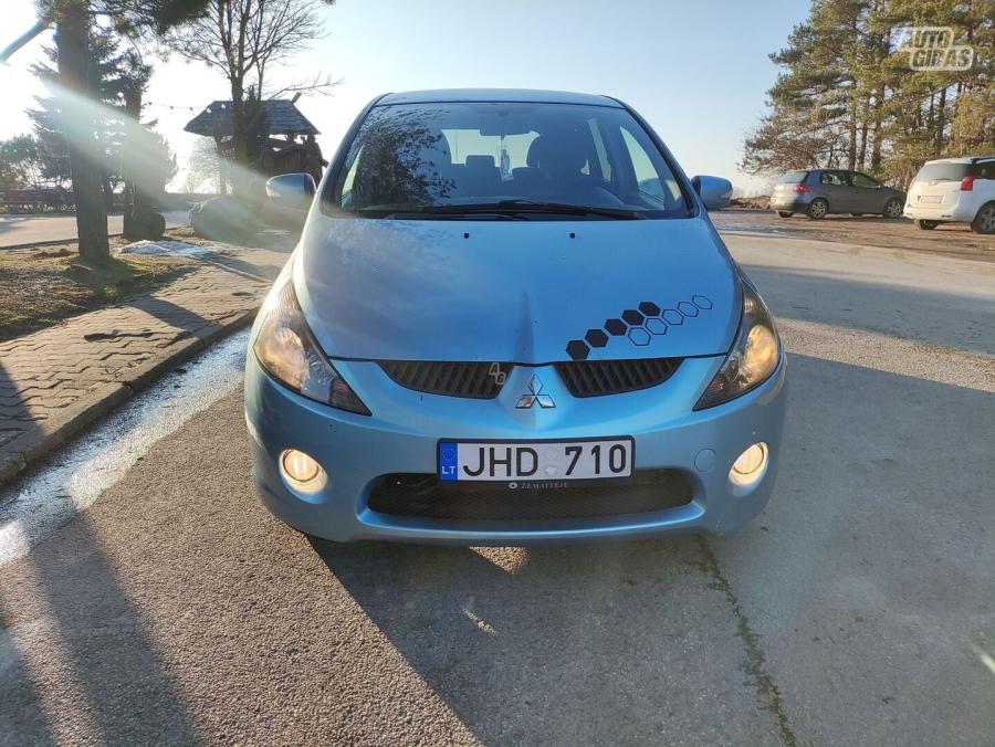 Zils Mitsubishi Grandis 2004 Kretinga, ar dzinēja tilpumu 2.40 L un nobraukumu 313 tūkst. km par 1299 €, foto 5 vietnē AUTOMOTO.COM.LV