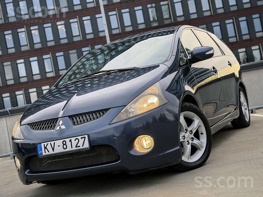 Zils Mitsubishi Grandis 2004 Rīga, ar dzinēja tilpumu 2.40 L un nobraukumu 308 tūkst. km par 1690 €, foto 1 vietnē AUTOMOTO.COM.LV