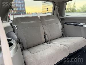 Zils Mitsubishi Grandis 2004 Rīga, ar dzinēja tilpumu 2.40 L un nobraukumu 308 tūkst. km par 1690 €, foto 16 vietnē AUTOMOTO.COM.LV