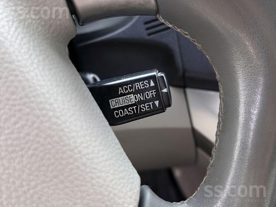 Zils Mitsubishi Grandis 2004 Rīga, ar dzinēja tilpumu 2.40 L un nobraukumu 308 tūkst. km par 1690 €, foto 19 vietnē AUTOMOTO.COM.LV