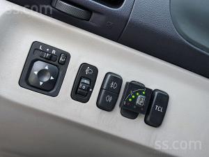 Zils Mitsubishi Grandis 2004 Rīga, ar dzinēja tilpumu 2.40 L un nobraukumu 308 tūkst. km par 1690 €, foto 20 vietnē AUTOMOTO.COM.LV