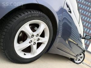 Zils Mitsubishi Grandis 2004 Rīga, ar dzinēja tilpumu 2.40 L un nobraukumu 308 tūkst. km par 1690 €, foto 24 vietnē AUTOMOTO.COM.LV