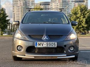 Zils Mitsubishi Grandis 2005 Rīga, ar dzinēja tilpumu 2.00 L un nobraukumu 341 tūkst. km par 1250 €, foto 4 vietnē AUTOMOTO.COM.LV