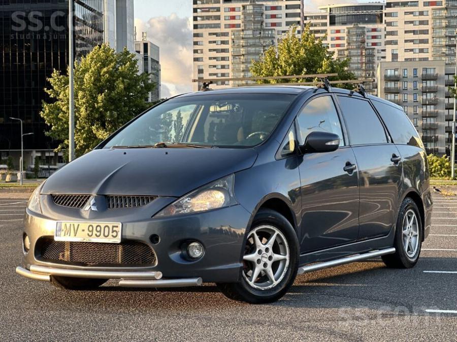 Zils Mitsubishi Grandis 2005 Rīga, ar dzinēja tilpumu 2.00 L un nobraukumu 341 tūkst. km par 1250 €, foto 5 vietnē AUTOMOTO.COM.LV