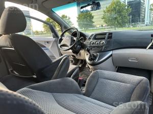 Zils Mitsubishi Grandis 2005 Rīga, ar dzinēja tilpumu 2.00 L un nobraukumu 341 tūkst. km par 1250 €, foto 22 vietnē AUTOMOTO.COM.LV