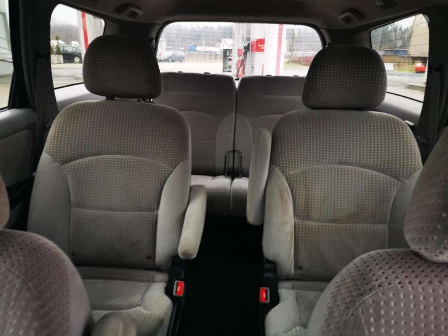 Zils Mitsubishi Grandis 2006 Viļņa, ar dzinēja tilpumu 2.40 L un nobraukumu 385 tūkst. km par 1850 €, foto 17 vietnē AUTOMOTO.COM.LV