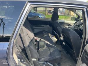 Zils Mitsubishi Grandis 2006 Šauļi, ar dzinēja tilpumu 2.00 L un nobraukumu 286 tūkst. km par 999 €, foto 20 vietnē AUTOMOTO.COM.LV